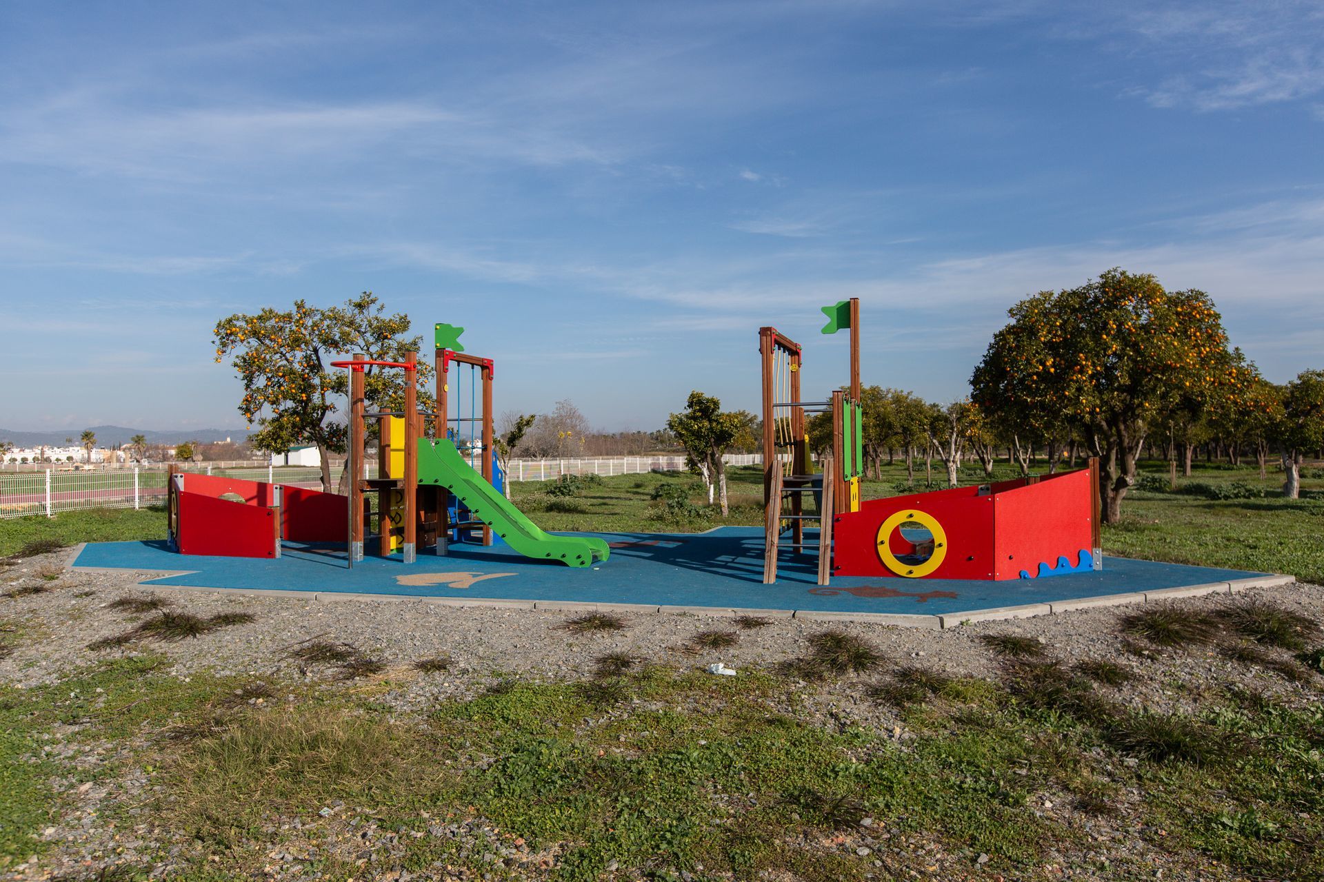 Parque skate y parque infantil "pirata" en sistema general ssgg 1.4 de ...